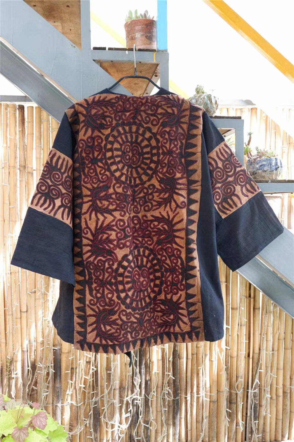 Guizhou Hand-woven Native Cloth Slanted Old Embroidered Top Collectible ...