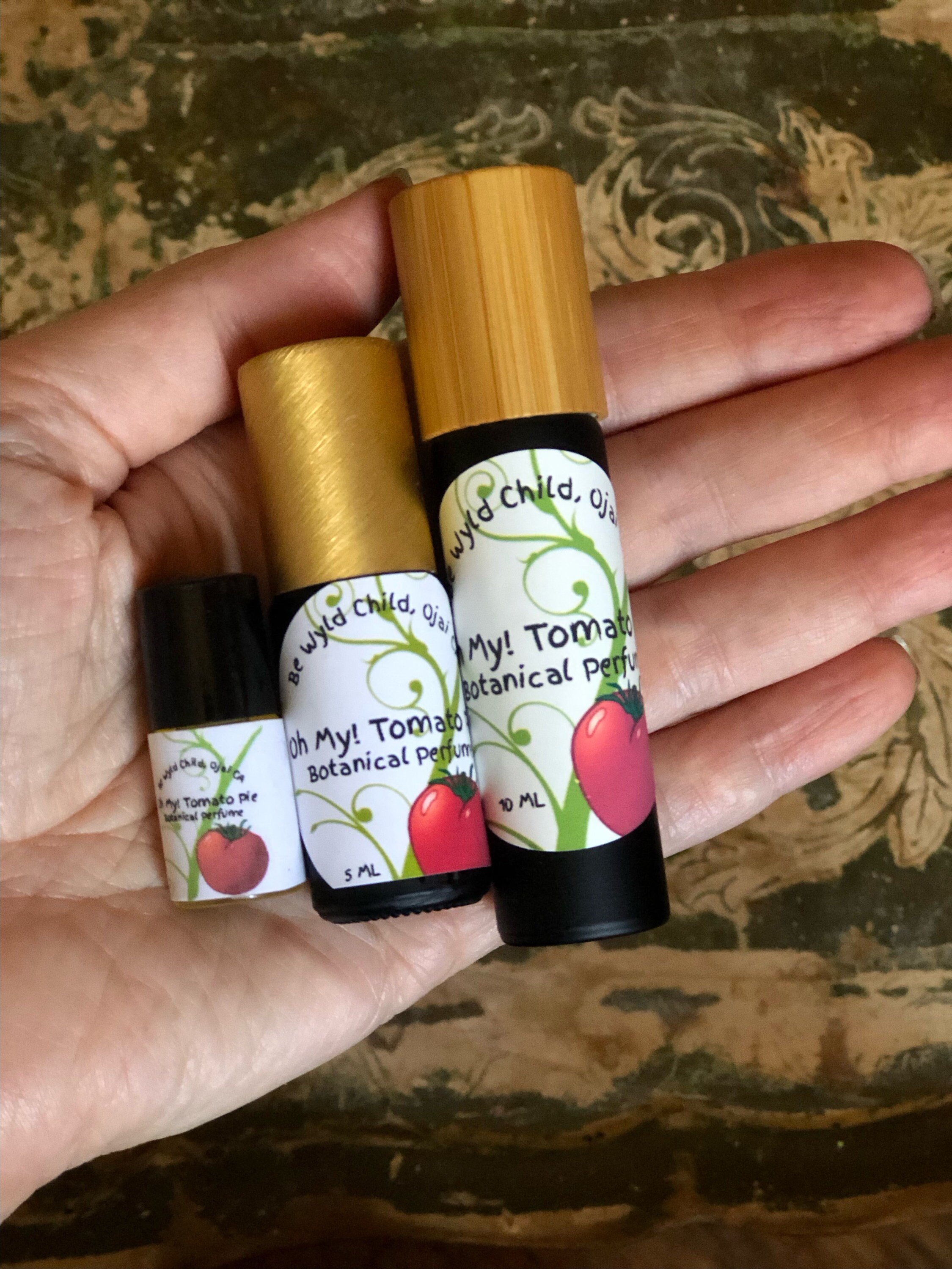 Farmers Market Natural Tomato Leaf Perfume in a Roll On. Natural Scents ...