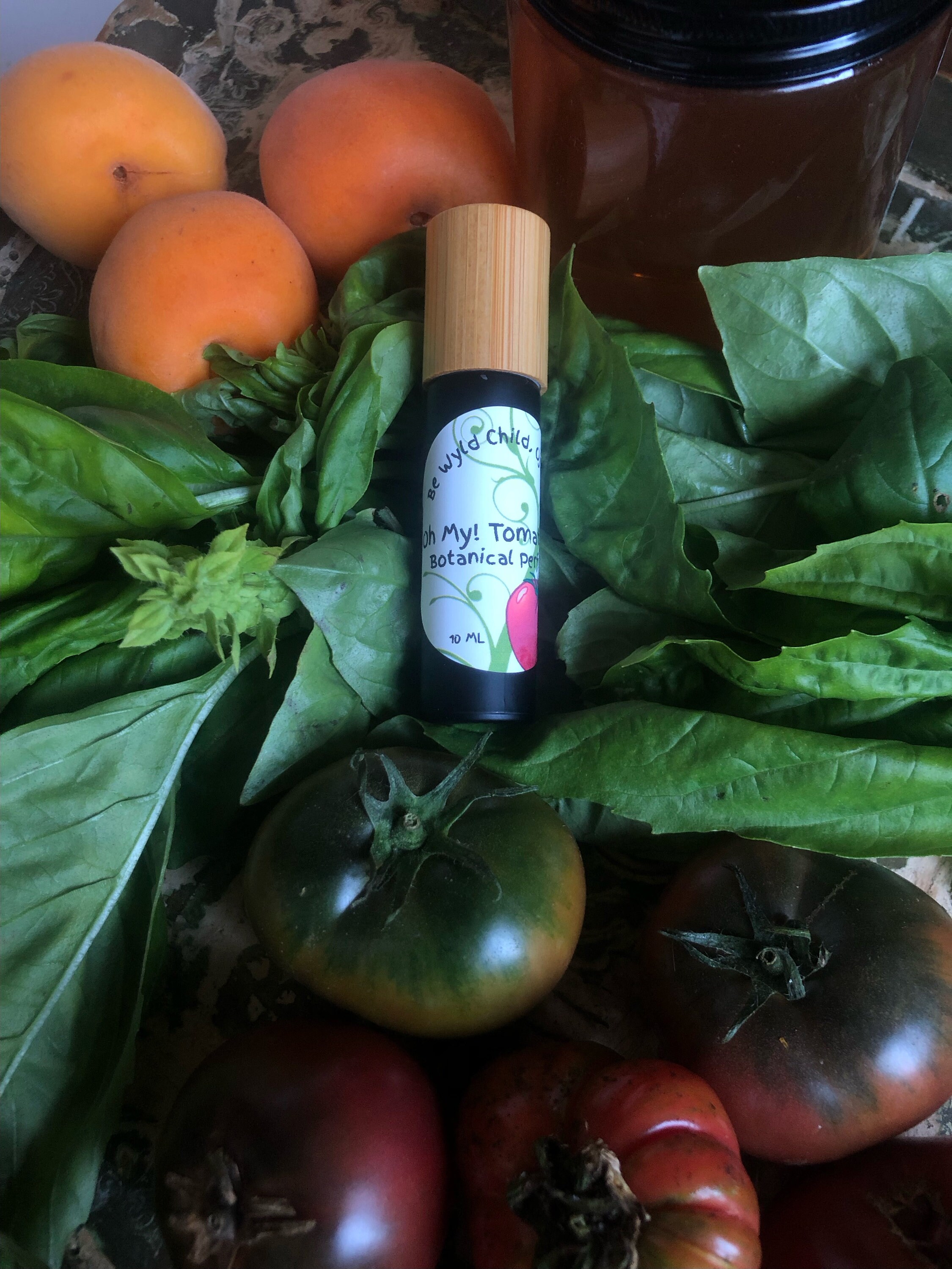 Farmers Market Natural Tomato Leaf Perfume in a Roll On. Natural Scents ...
