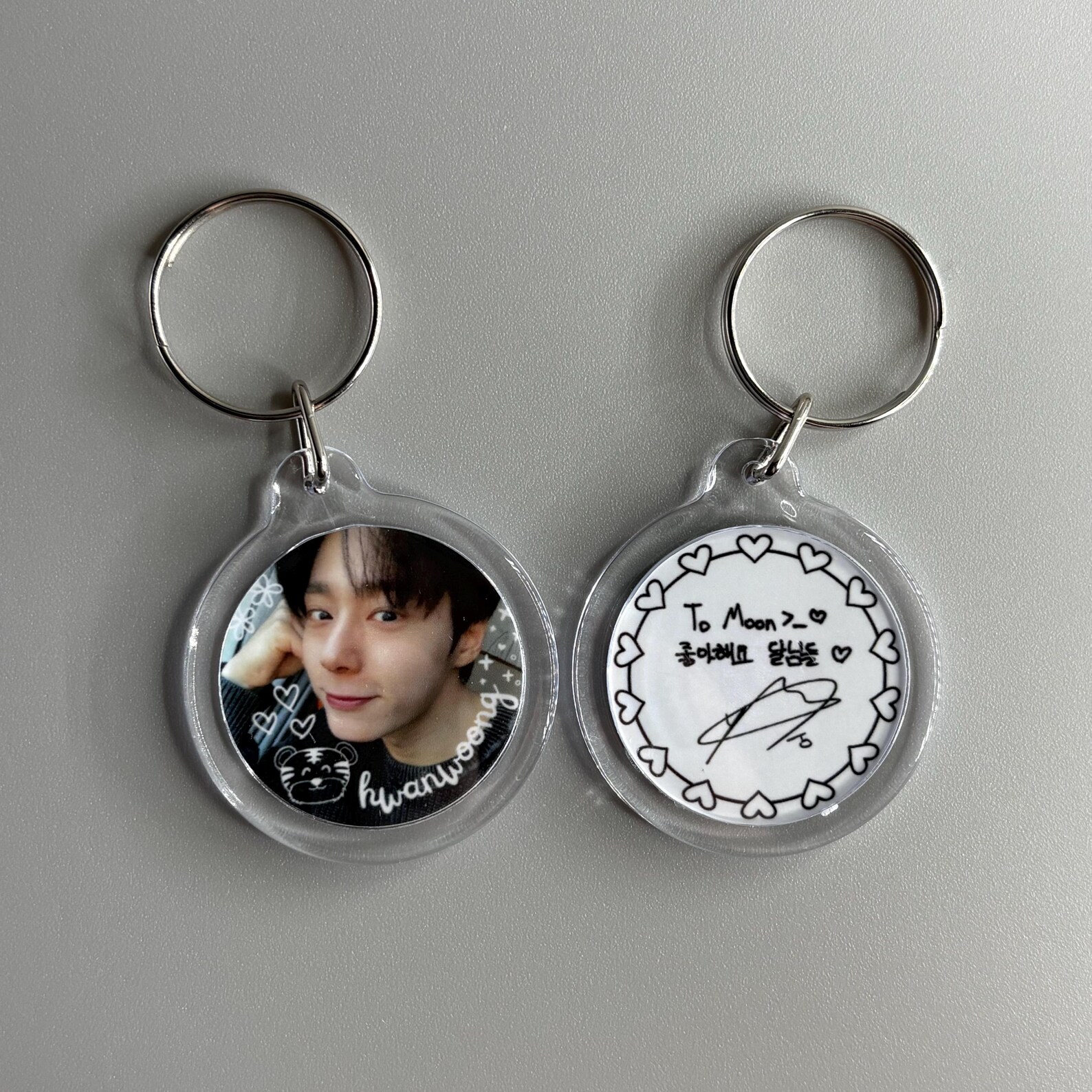 Oneus Member Cute Doodled Handwriting Double Sided Photo Circle ...