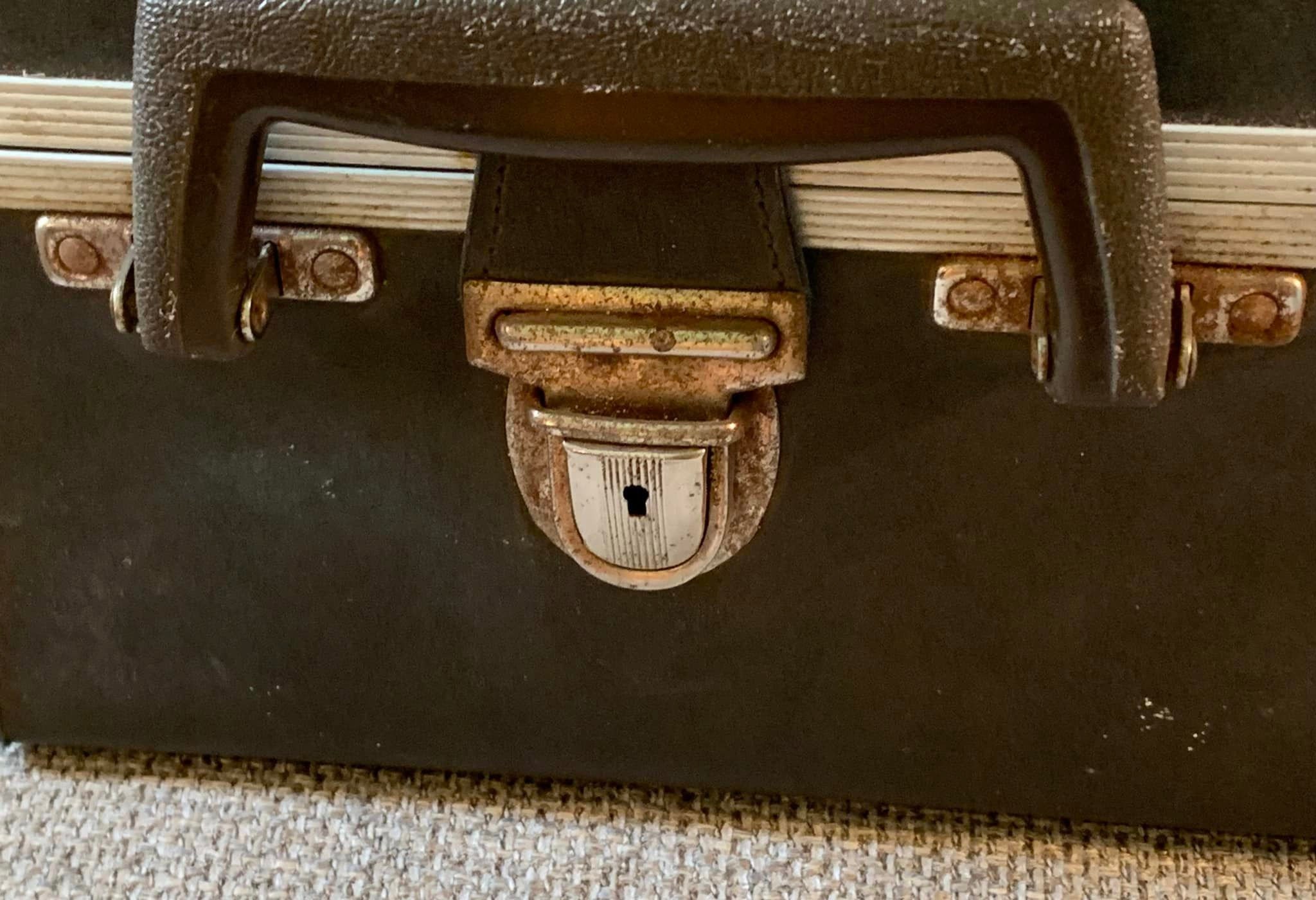 Vintage 8 Track Case Holder Brown Faux Leather Holds 12 Tapes - Etsy