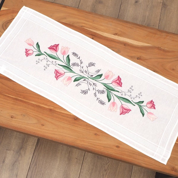 Floral Table Runner Embroidery Kit - Etsy