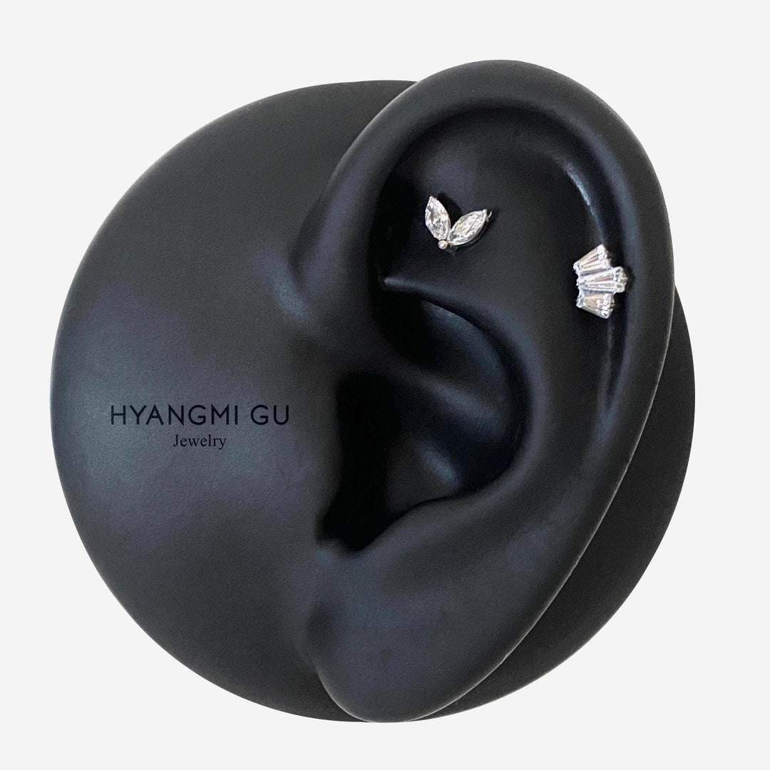 16G Titanium Small Leaf Cartilage Flat Back Stud, Nose Stud, Internally ...