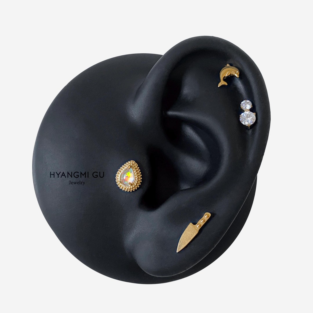 16G Titanium Butcher Knife Stud, Sword Cartilage Flat Back Labret ...