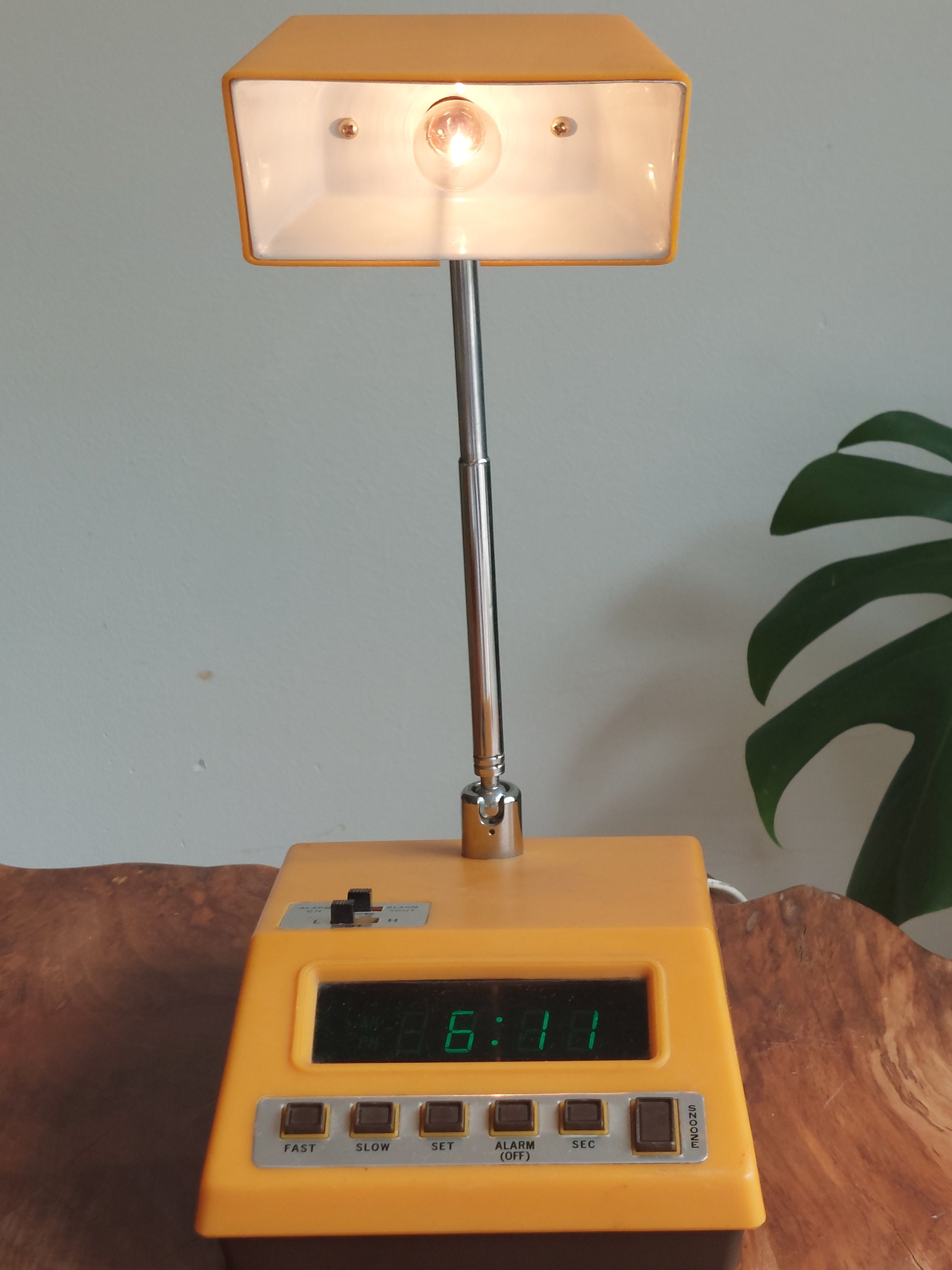 Vintage Desk Lamp With Alarm Clock / Space Age Alarm Clock With Lamp ...
