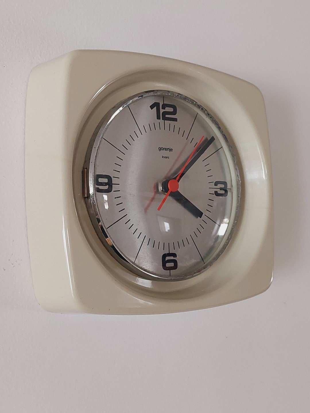 Retro Capsule Wall Clock / Retro Wall Clock / Space Age / Pop Art /MCM ...