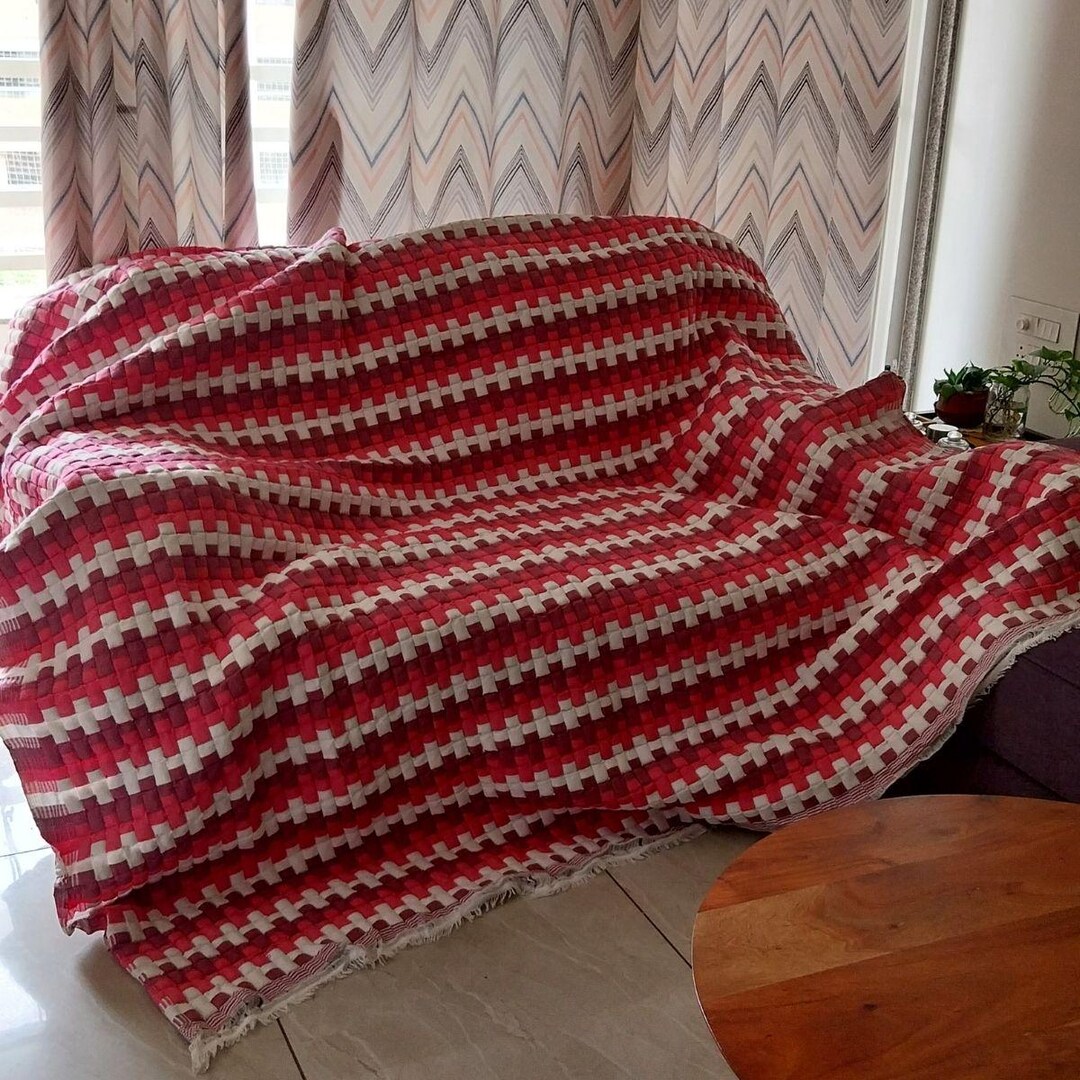 Handmade Sujani Weave Cotton Quilt, Pink White Bedspread (80" X 94") - Etsy