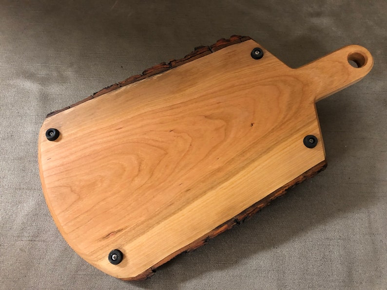 Charcuterie Live Bark Edge Serving Personalized Board Kitchen & Dining ...