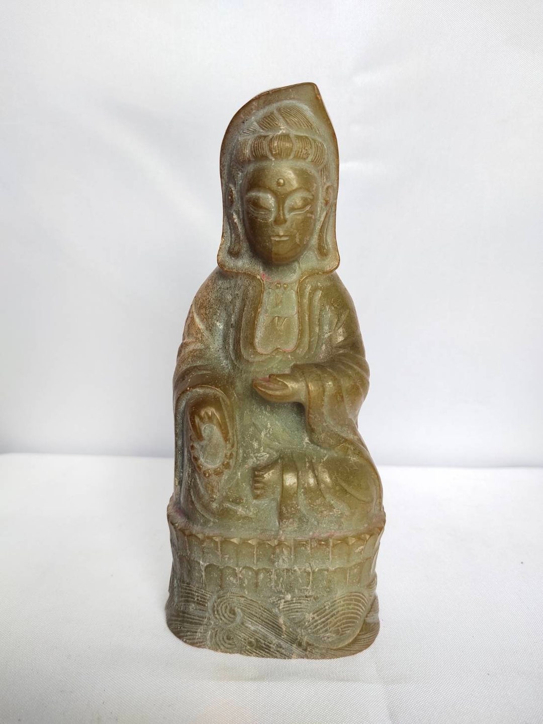 A Rare Green Jade Seated Figure of Guanyin, Ming Dynasty (1368-1644) - Etsy