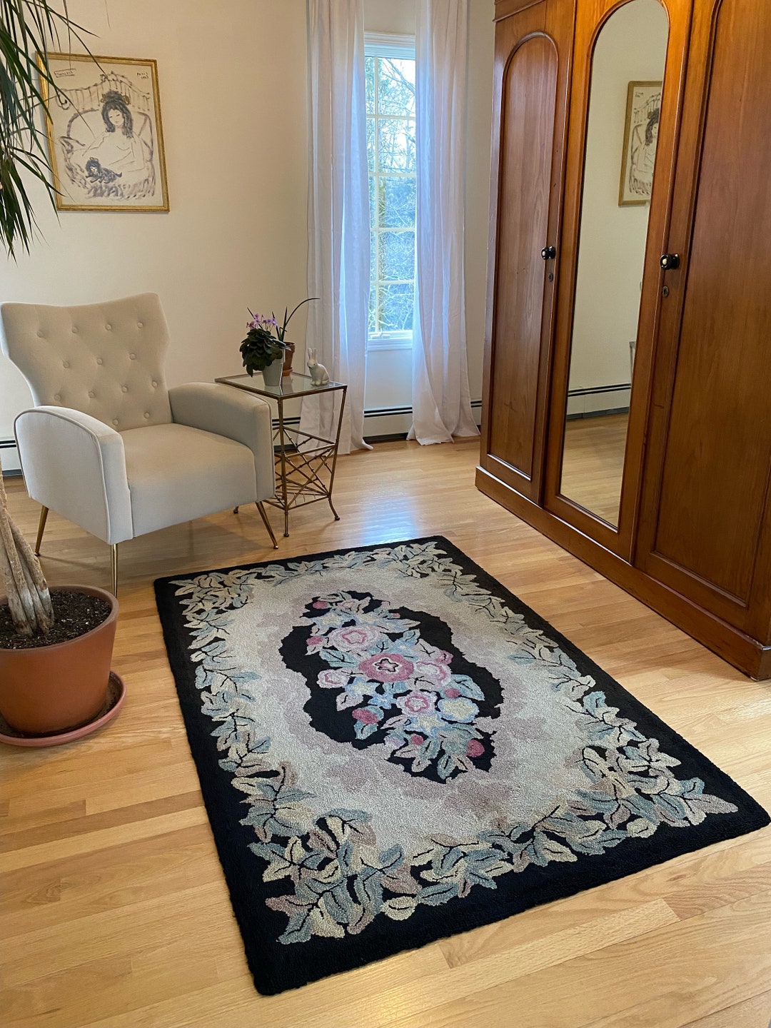 Large Vintage Hand Hooked Wool Floral Victorian Style Rug With Black ...