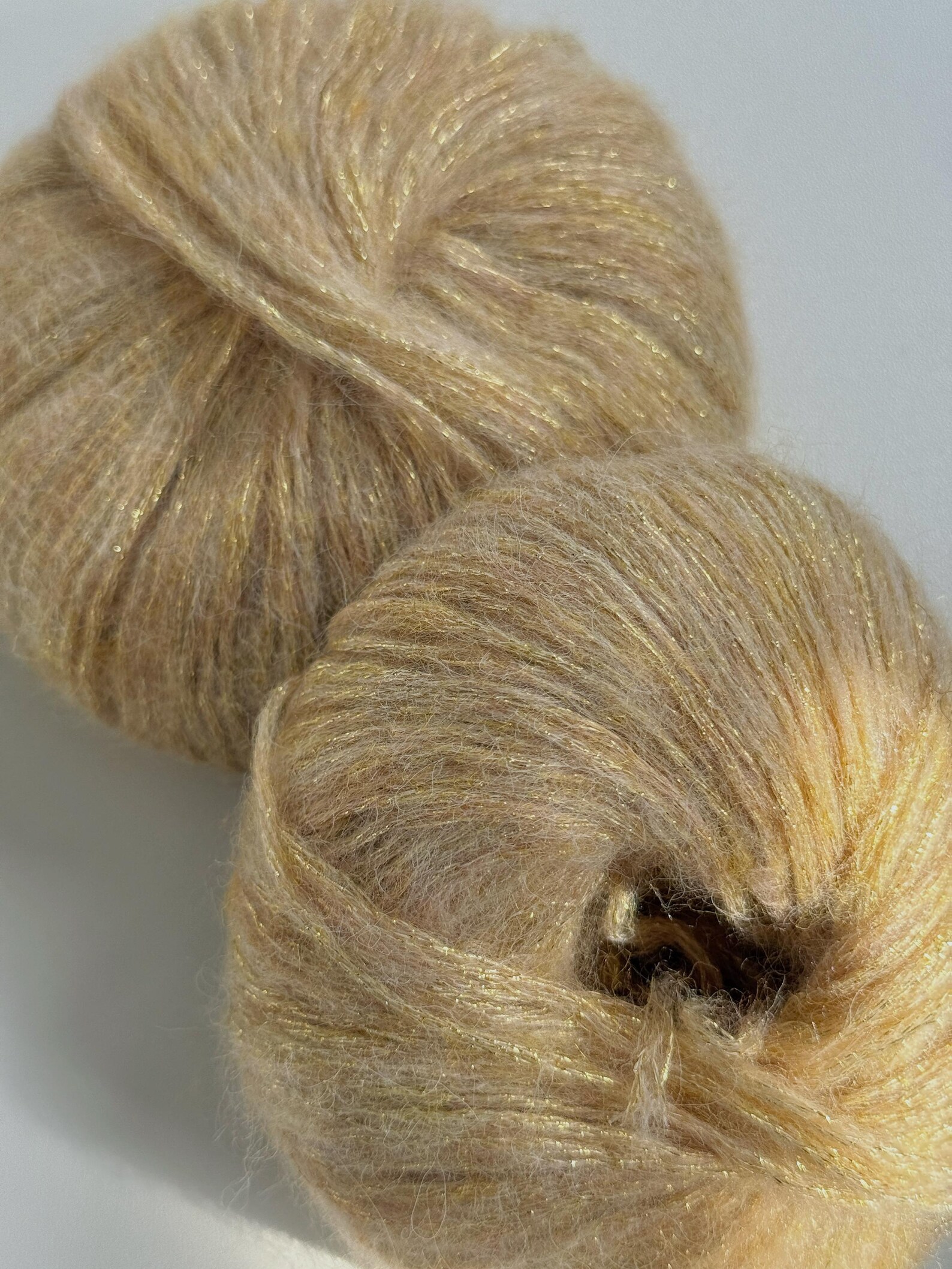 DK Subtle Sheen Acrylic /wool Blend Yarn ,25gr/100m, Metallic Chainette ...