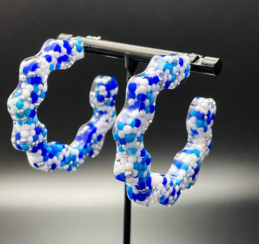 Multi Color Wavy Hoops Winter Blue Beads Resin Hoops Blue, Silver, and ...