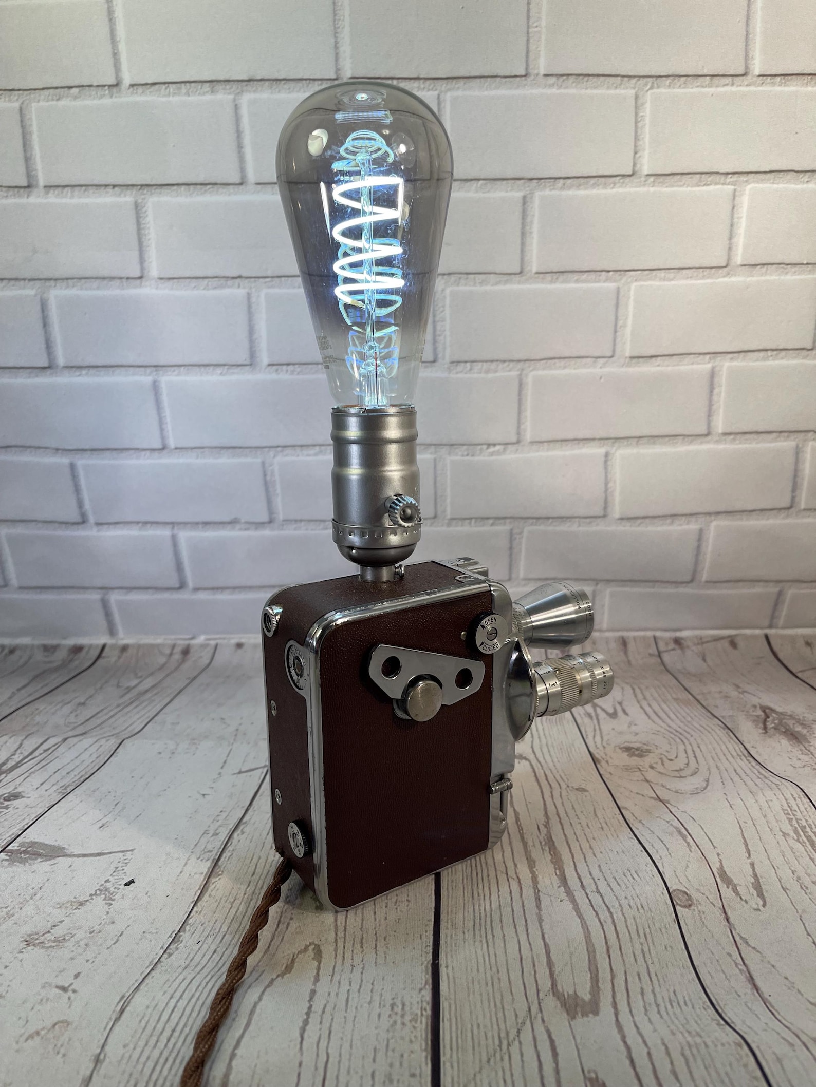Vintage Kodachrome Camera Lamp - Etsy