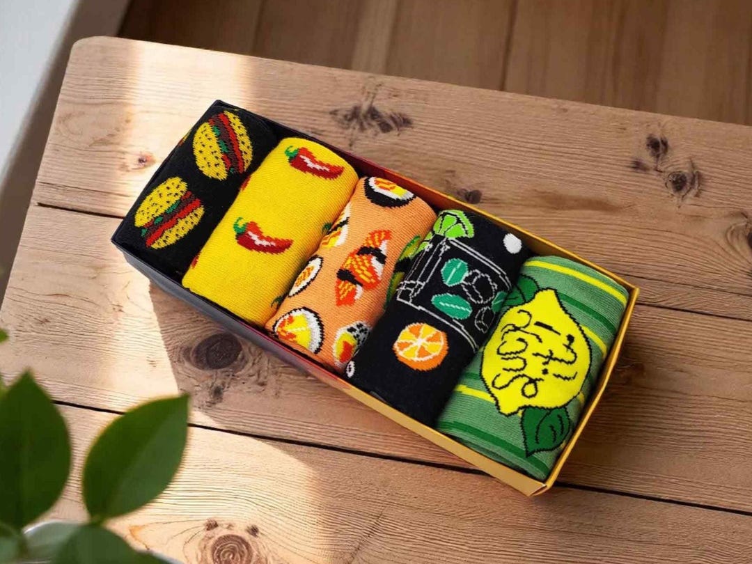 Novelty Fast Food Socks Set: Hamburger, Sushi, Lemon, Pepper - Pack of ...