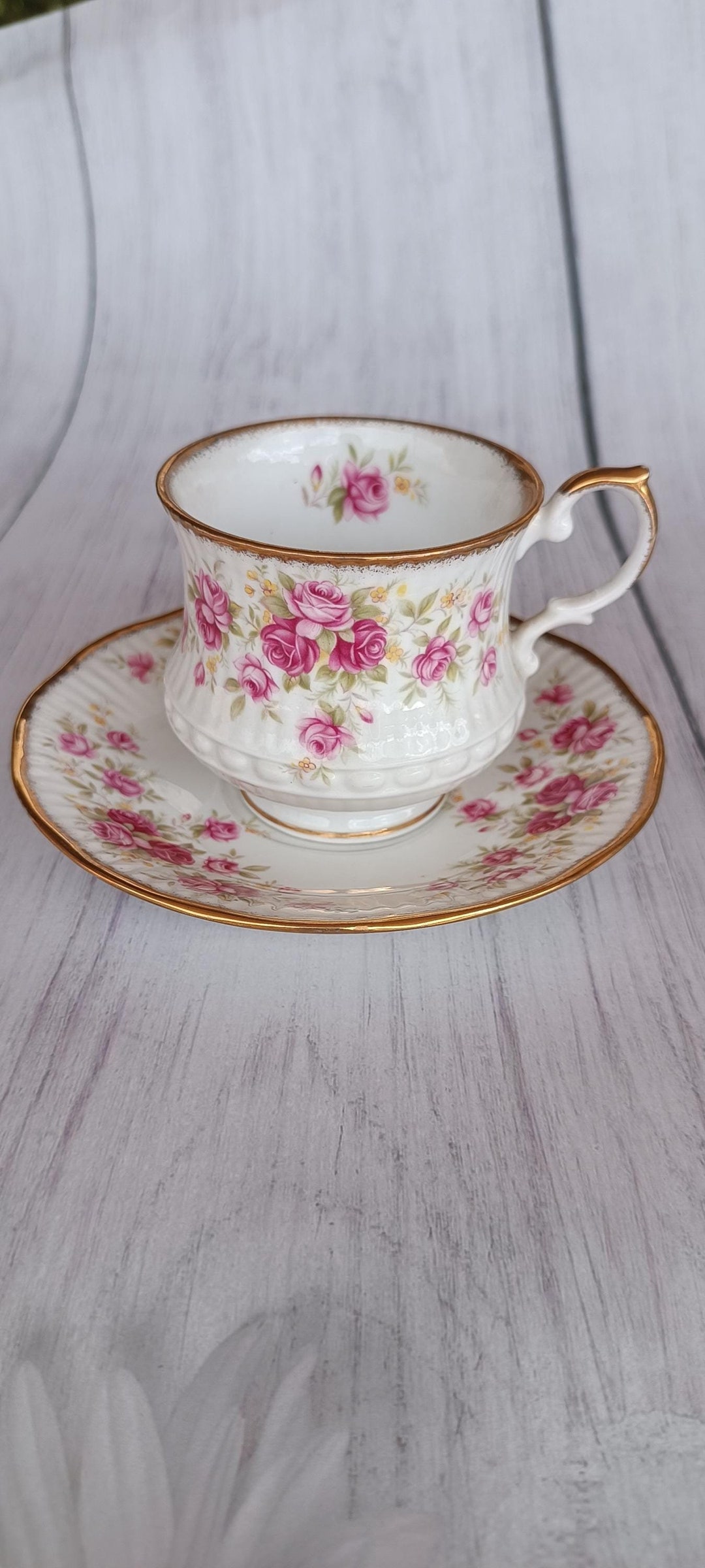 Queens Rose Fine Bone China Tea Cup | Elegant Vintage English Design ...