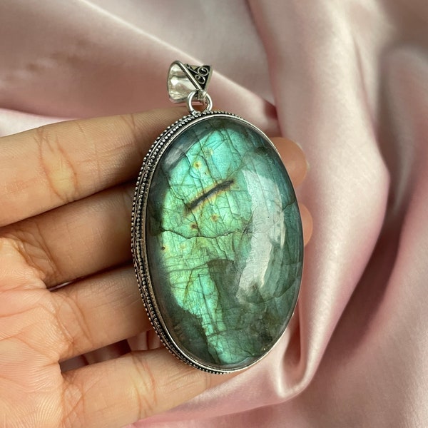 Labradorite Pendant - Etsy