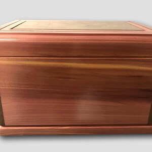 Handmade Cedar Box Wood Urn Burial Box Cremation Funeral Urn for Ashes ...