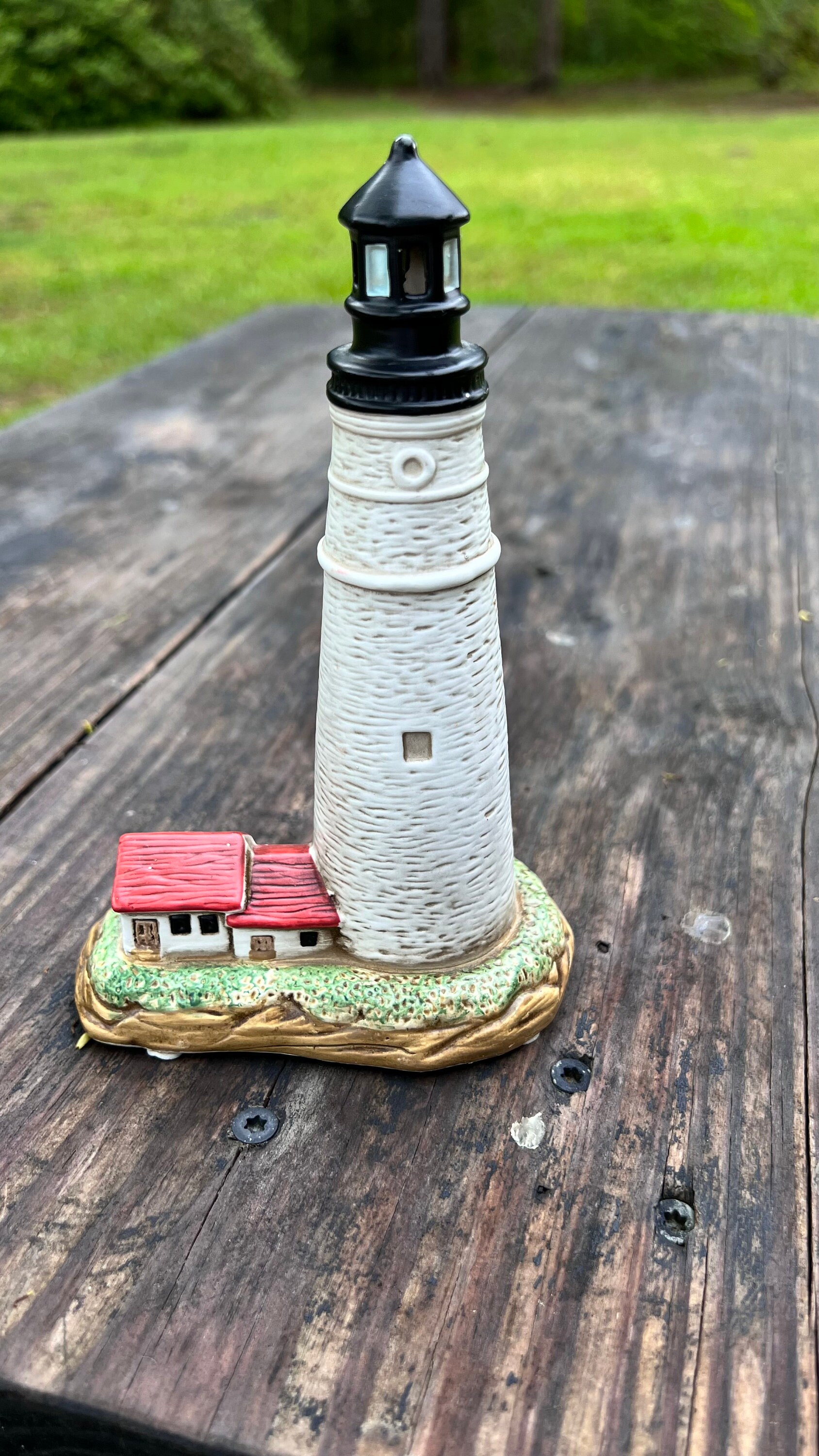 Two Vintage Geo. Z. Lefton Lighthouses/lefton China Hand Painted/lefton ...