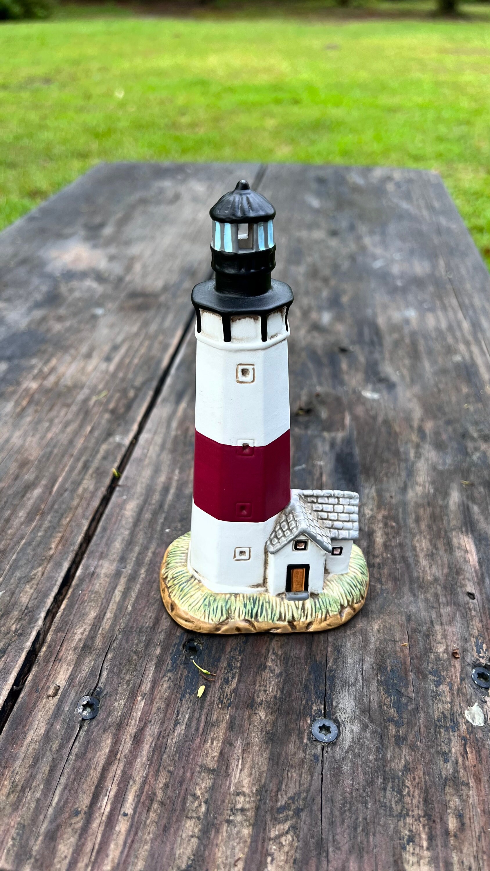 Two Vintage Geo. Z. Lefton Lighthouses/lefton China Hand Painted/lefton ...