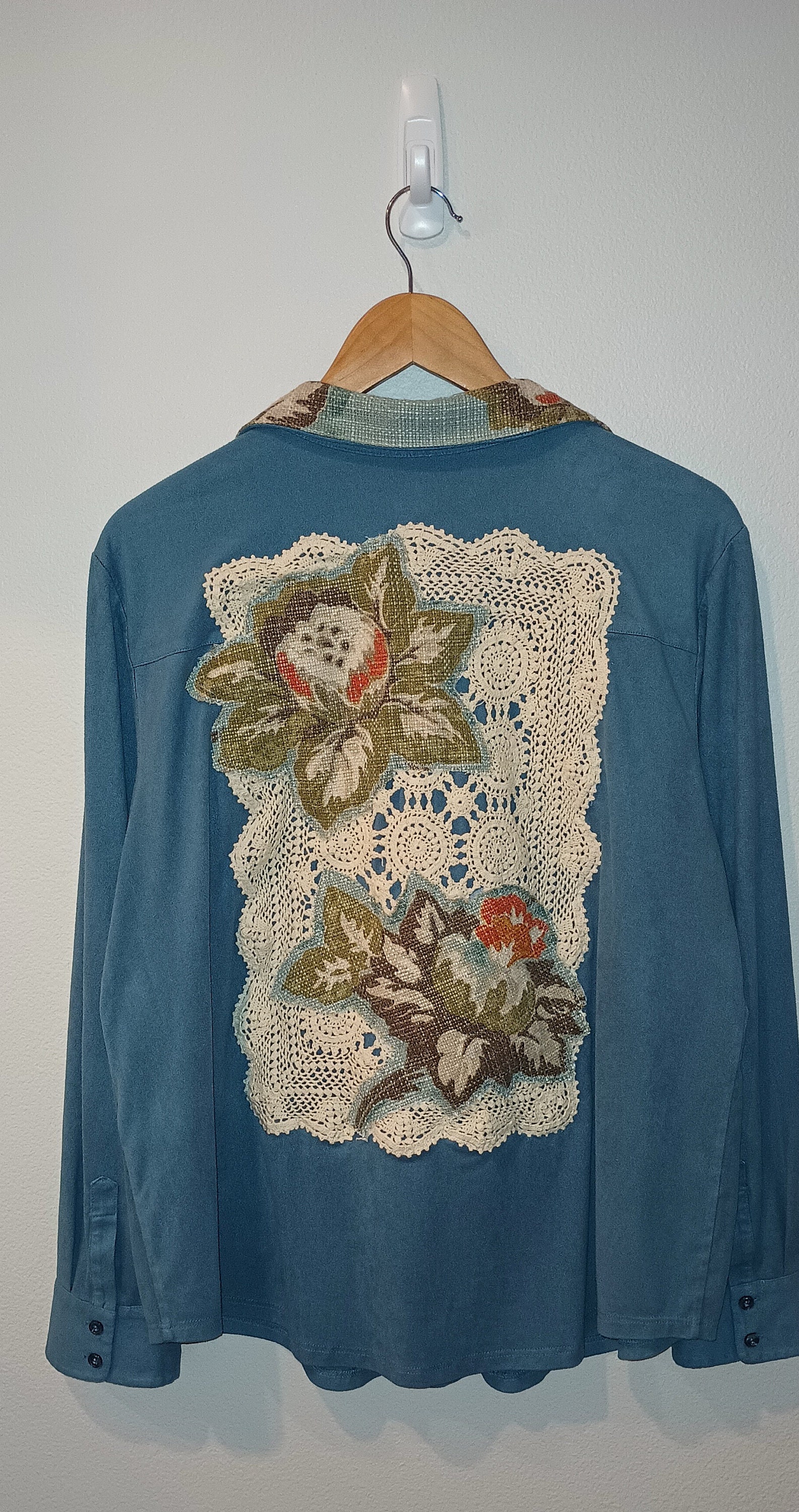 Chico's Upcycled Floral Lace Patchwork Applique Blue Long Sleeve Shirt ...