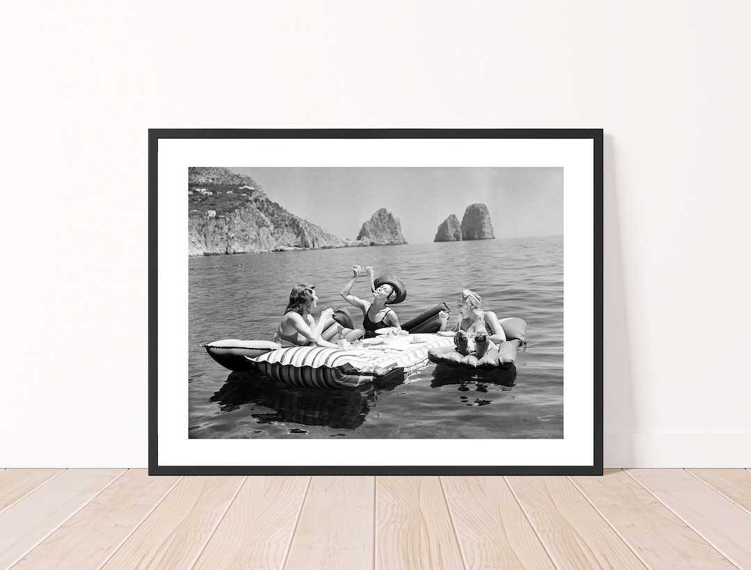 Three Women Eating Spaghetti on Floaties Capri, Italy 1939 Poster ...
