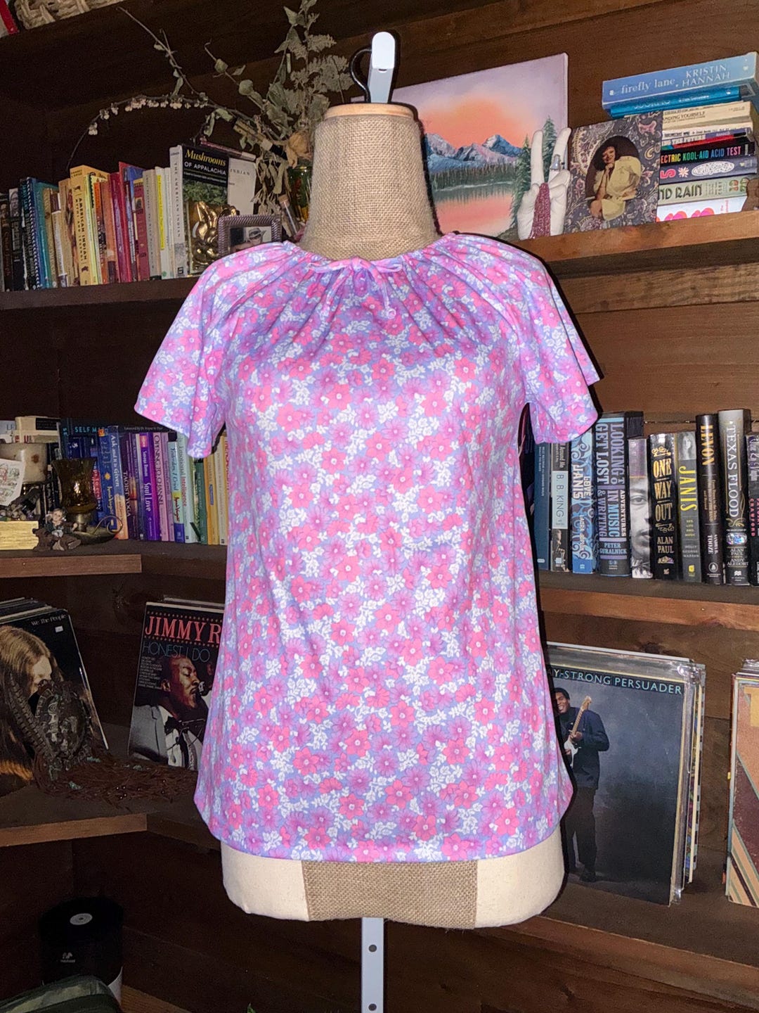 1960's Periwinkle Floral Acetate/nylon Blouse - Etsy