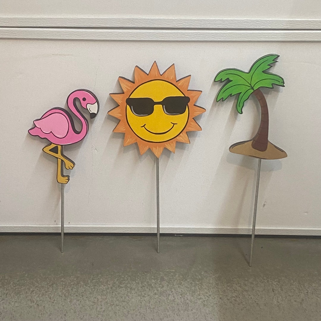 Summer Palm Tree, Flamingo and Sun Wood Outdoor Plant Poke, Garden ...
