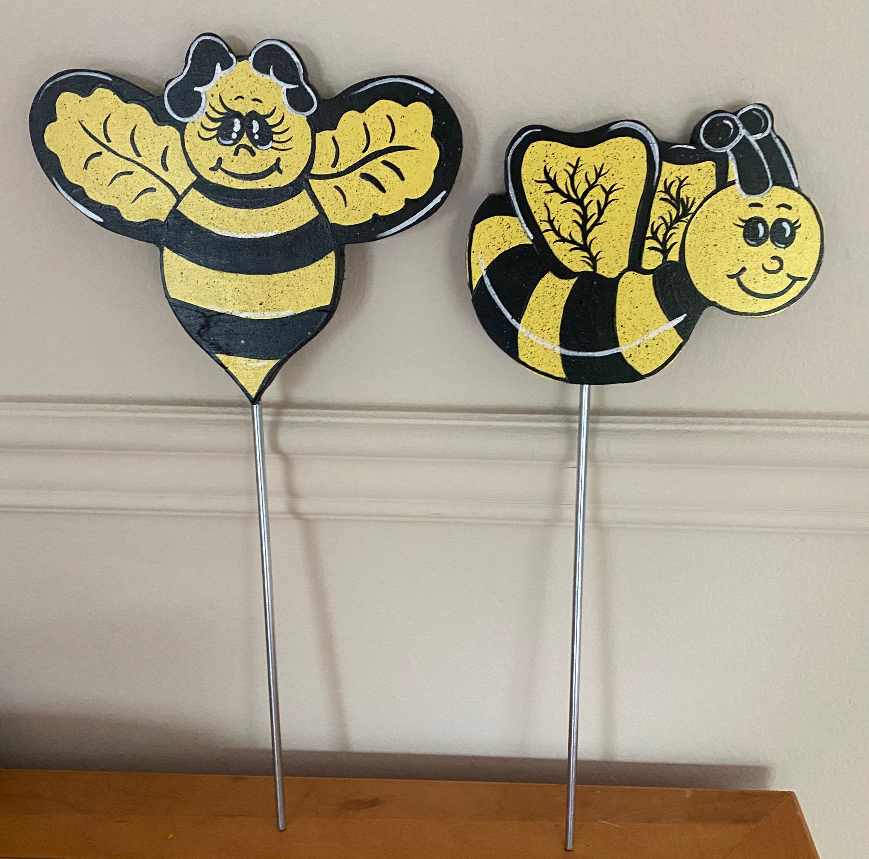 BEE WOOD OUTDOOR Plant Poke, Bees Stake Wood Outdoor Yard Art, Garden ...