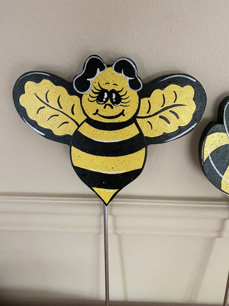 BEE WOOD OUTDOOR Plant Poke, Bees Stake Wood Outdoor Yard Art, Garden ...