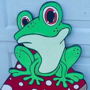 FROGS ON MUSHROOM Wood Outdoor Yard Art Sign, Frog Garden Decoration - Etsy