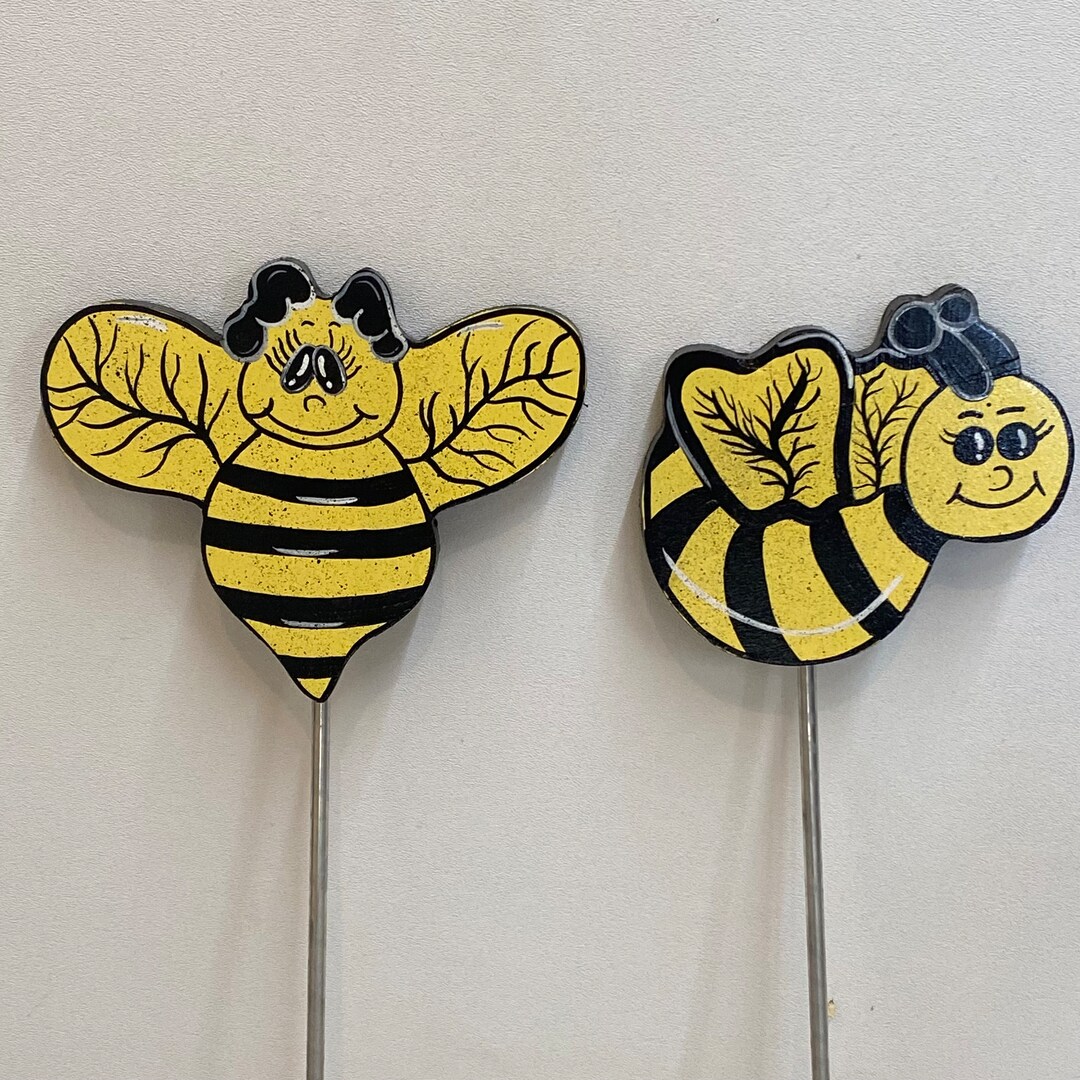 BEE WOOD OUTDOOR Plant Poke, Bees Stake Wood Outdoor Yard Art, Garden ...