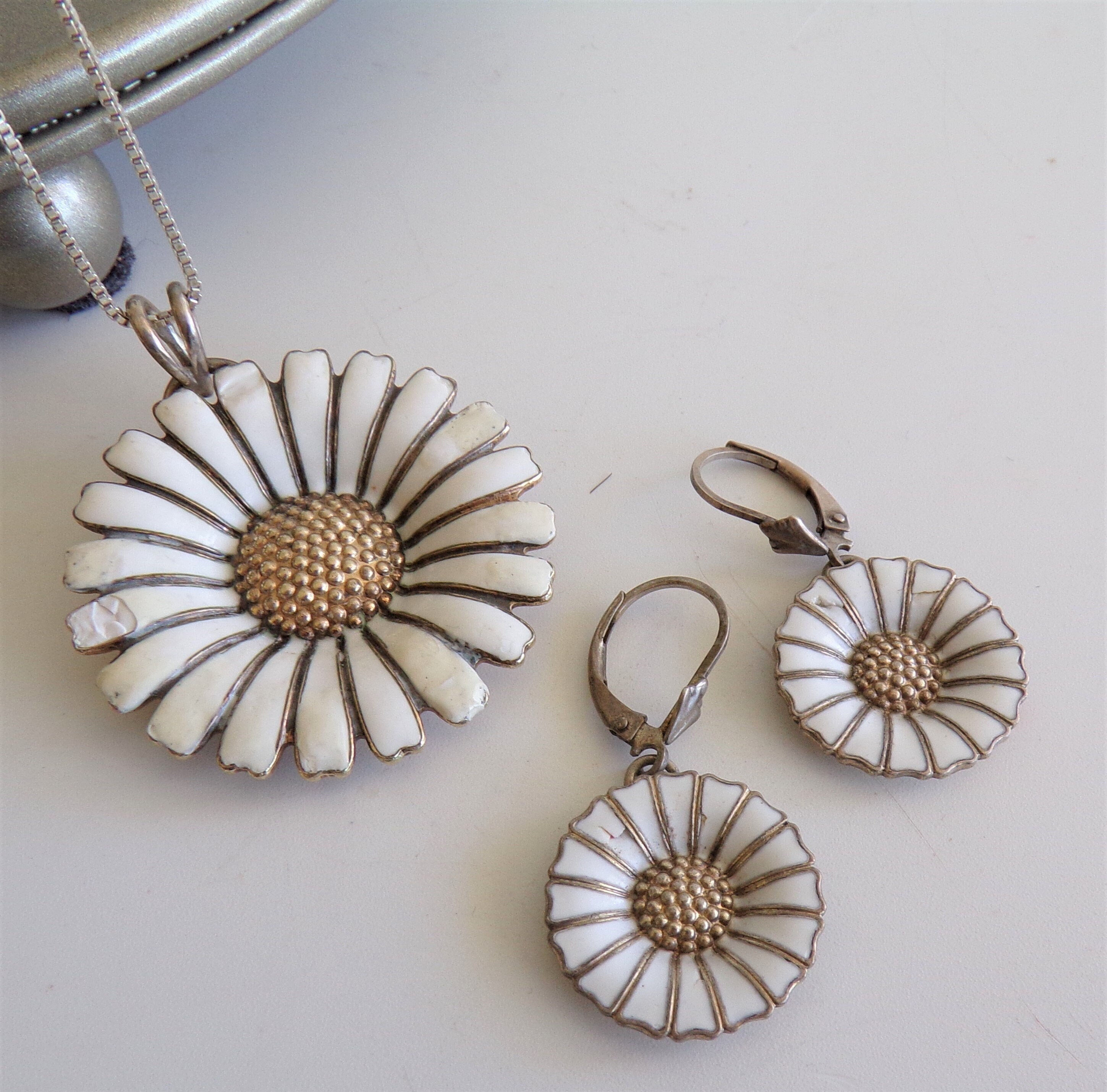 1960s Volmer Bahner denmark Sterling Silver Daisy Earrings - Etsy
