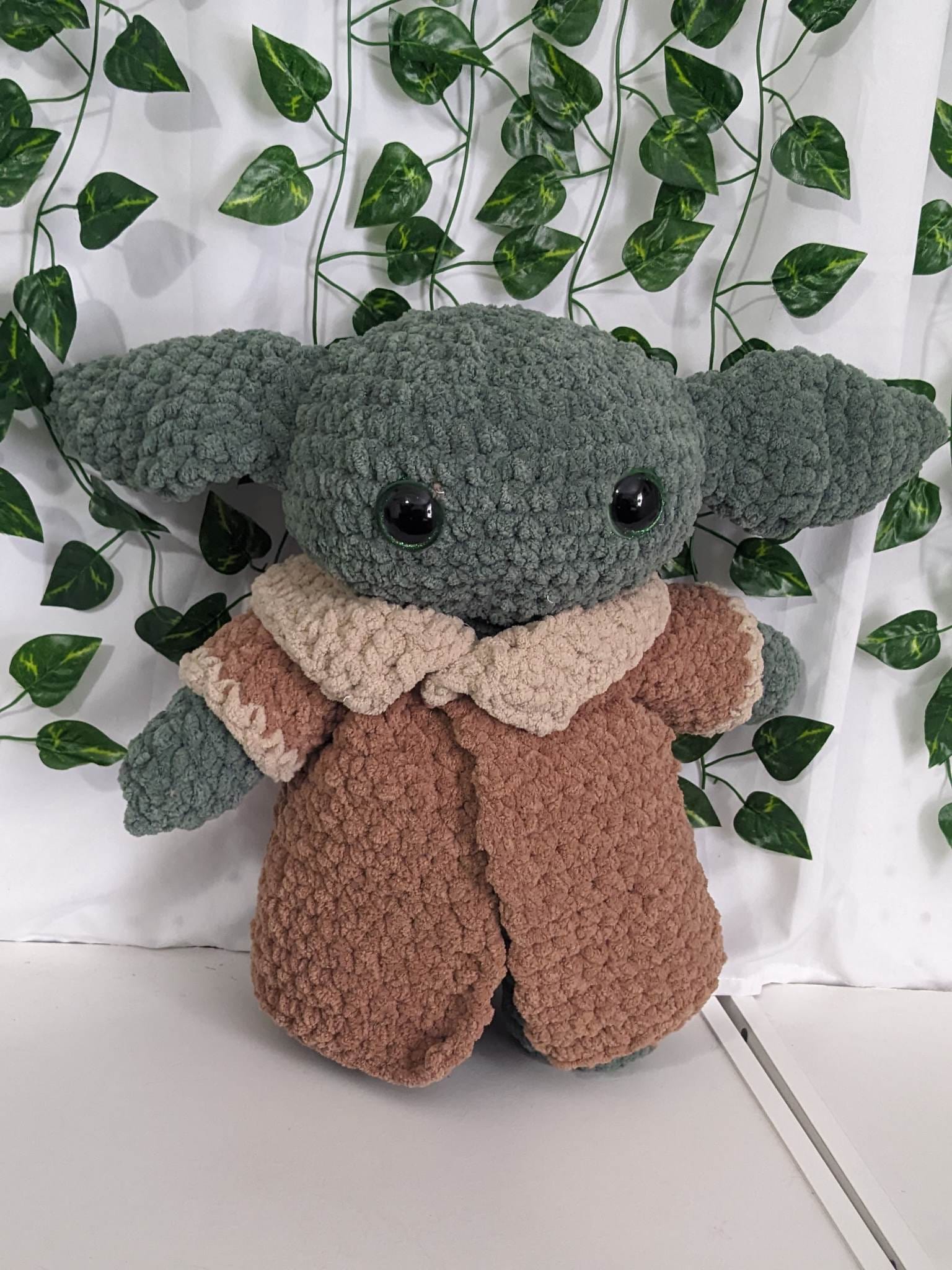 MADE TO ORDER Plush Crochet Large Green Alien Stuffy/crochet/yarn/fiber ...