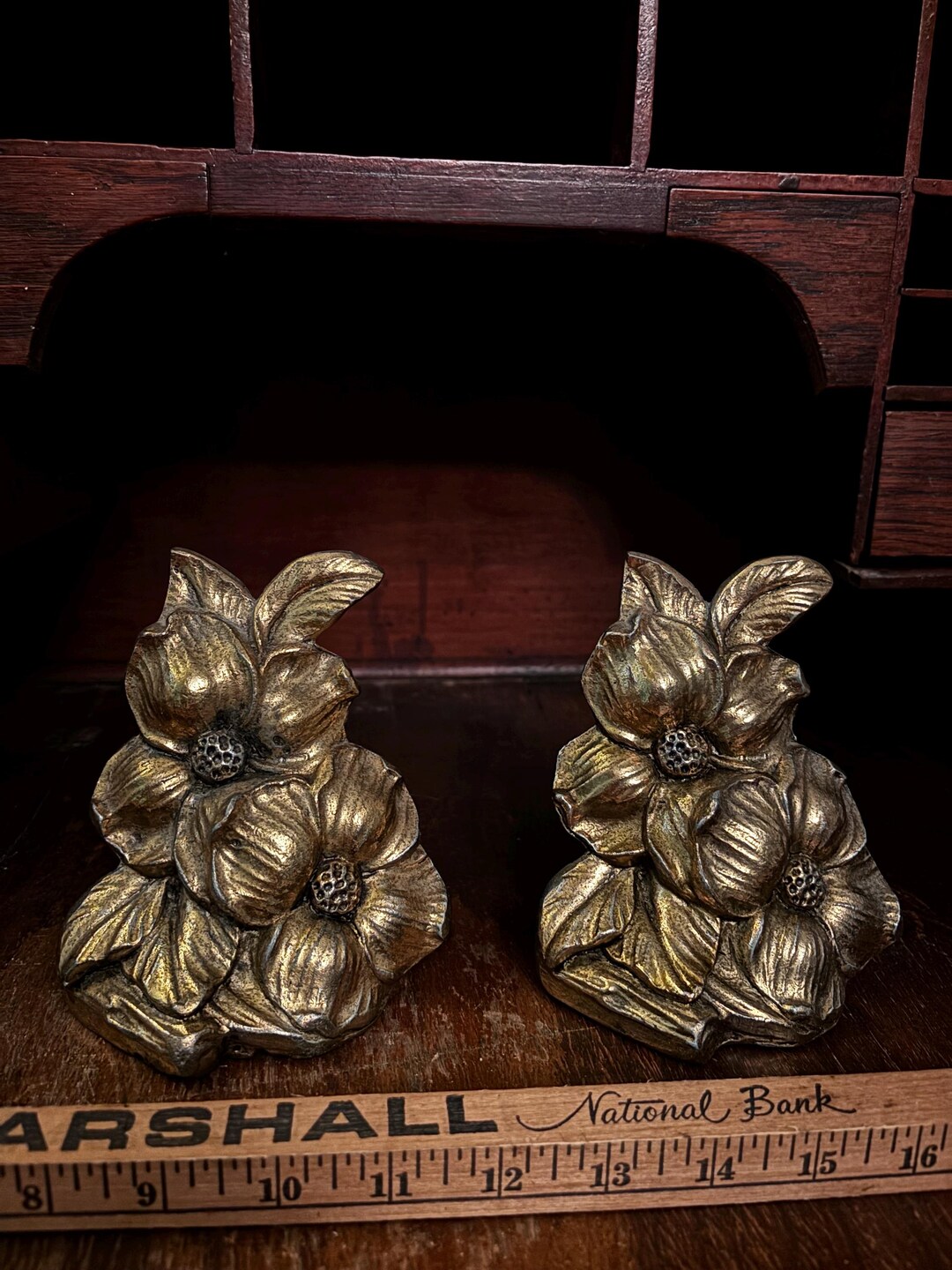 Vintage Colonial Virginia Dogwood Blossoms Bookend Pair - 1965 - Etsy