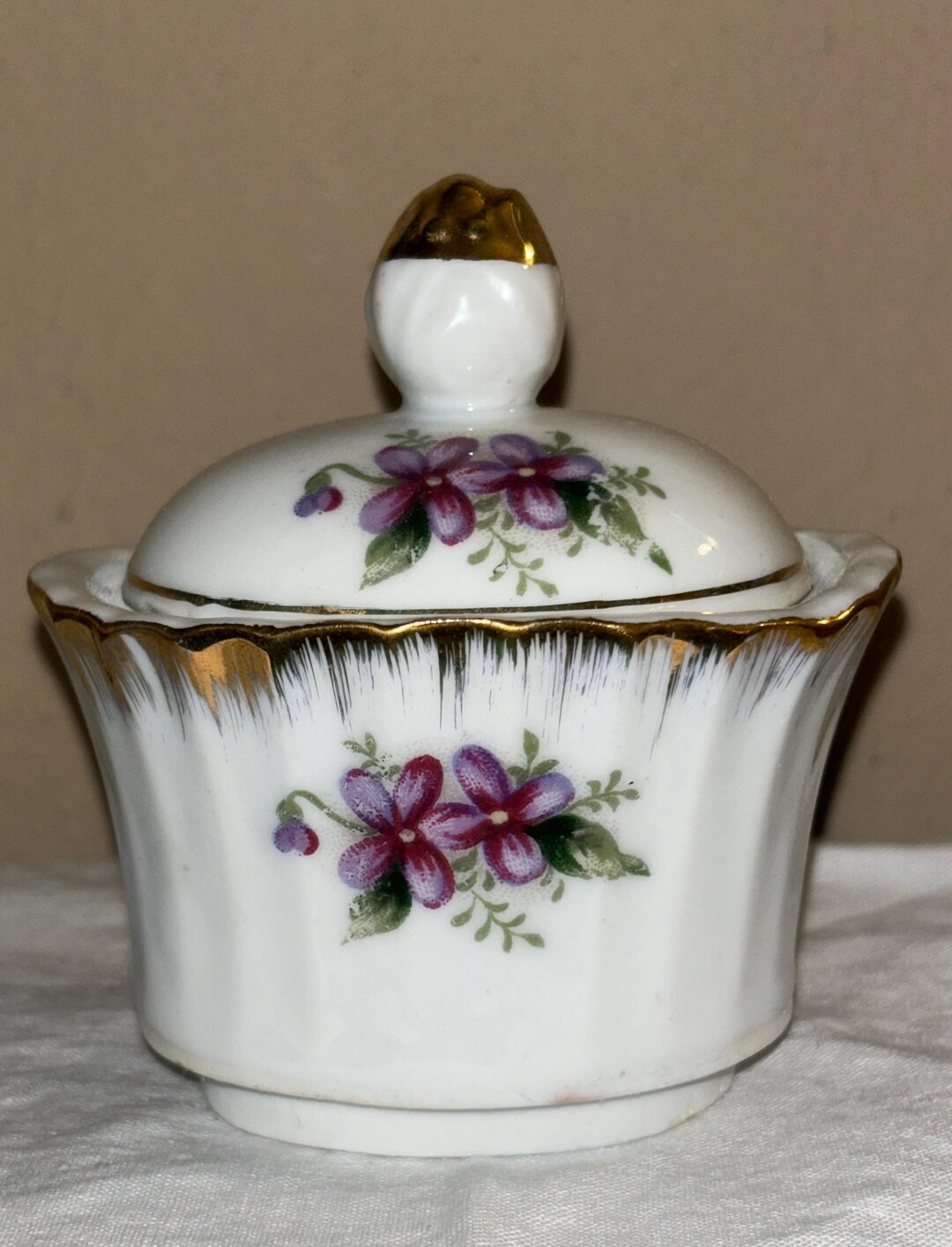 Vintage Ucagco Ceramics Japan Porcelain Floral Trinket Box With Hand ...
