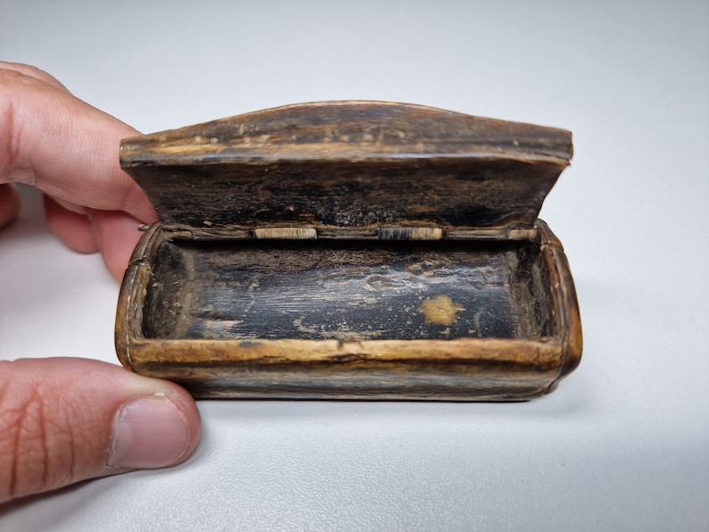 Antique Snuff Box Old Carved Wood and Brass Snuff Box - Etsy