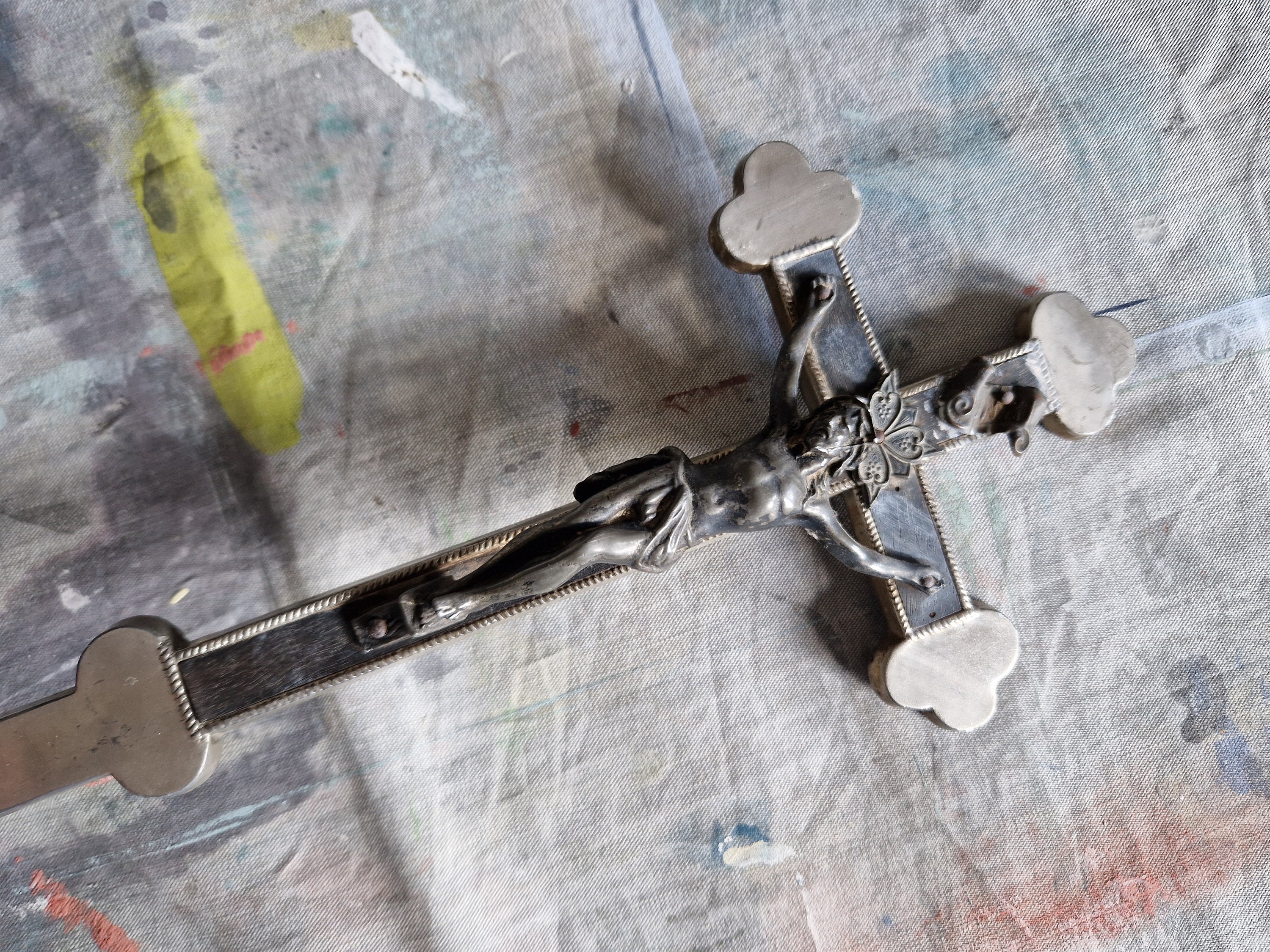 Antique Metal Altar Gothic Icon Jesus Christ Crucifix, Vintage Standing ...