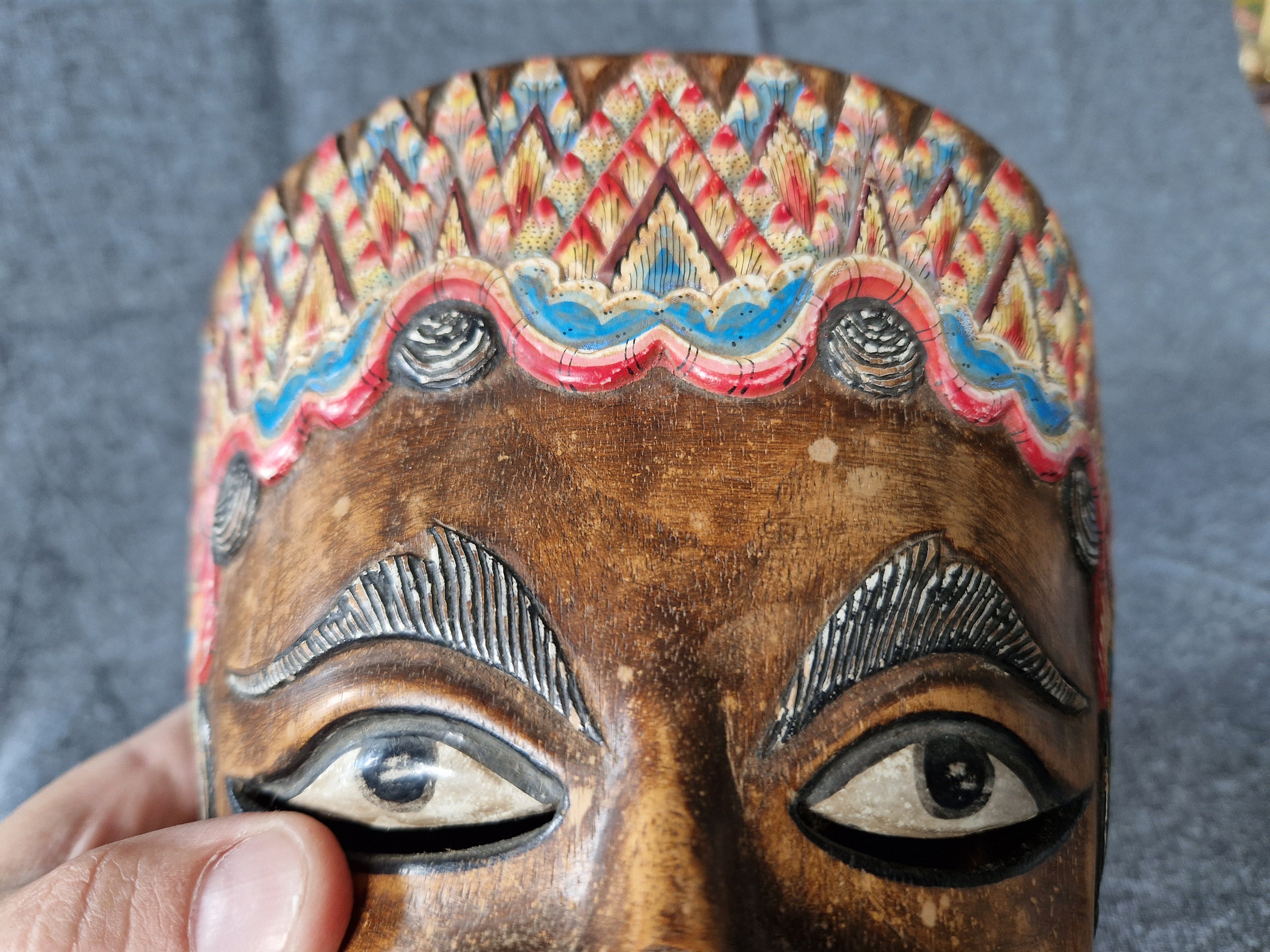 Vintage Wood Batik Topeng Indonesian Mask Box. Hand Decorated and ...