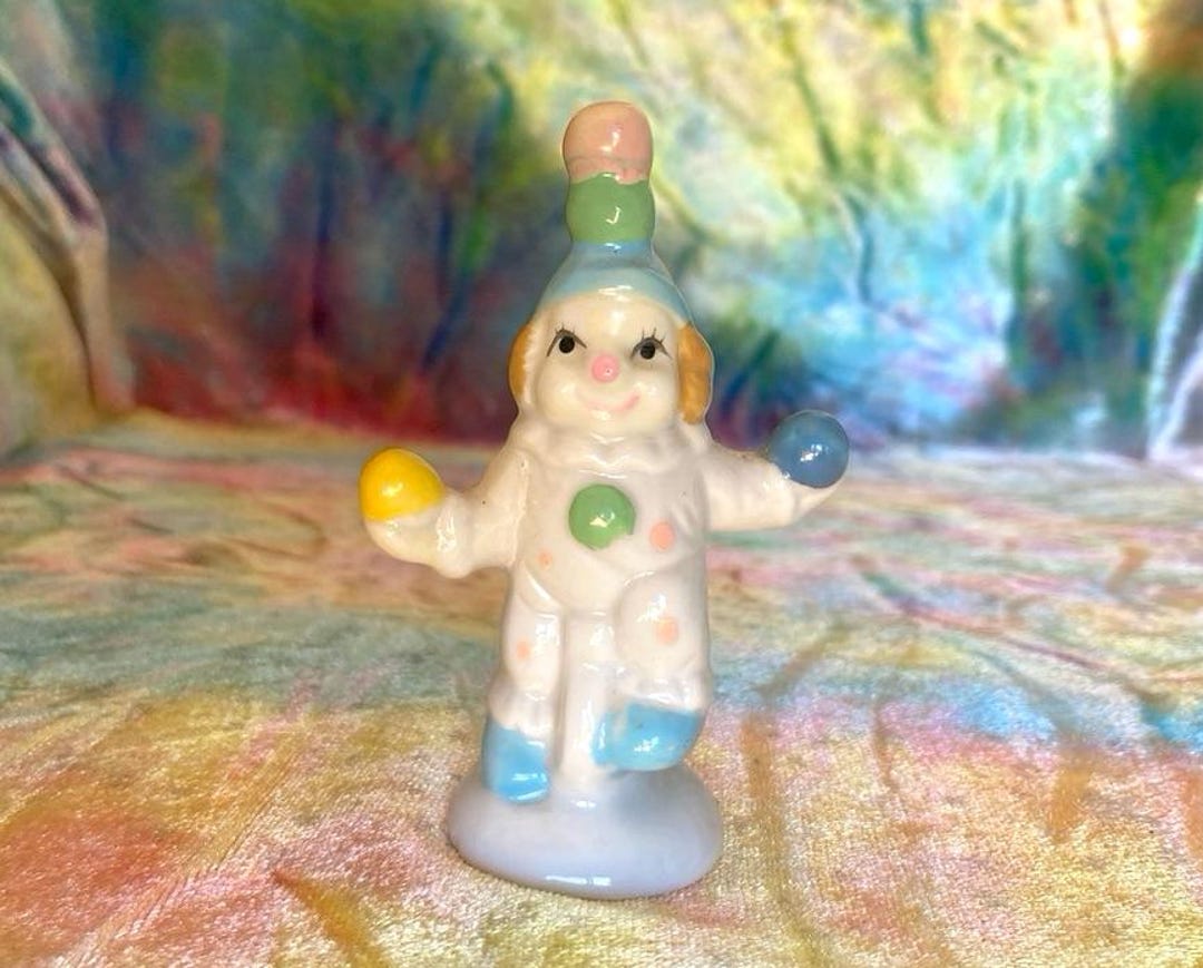 Vintage 80s Colourful Pastel Circus Clown Statue Figure - Clowncore ...