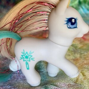 G2 MLP My Little Pony Royal Twins 'baby Wiggles' & 'baby Giggles ...