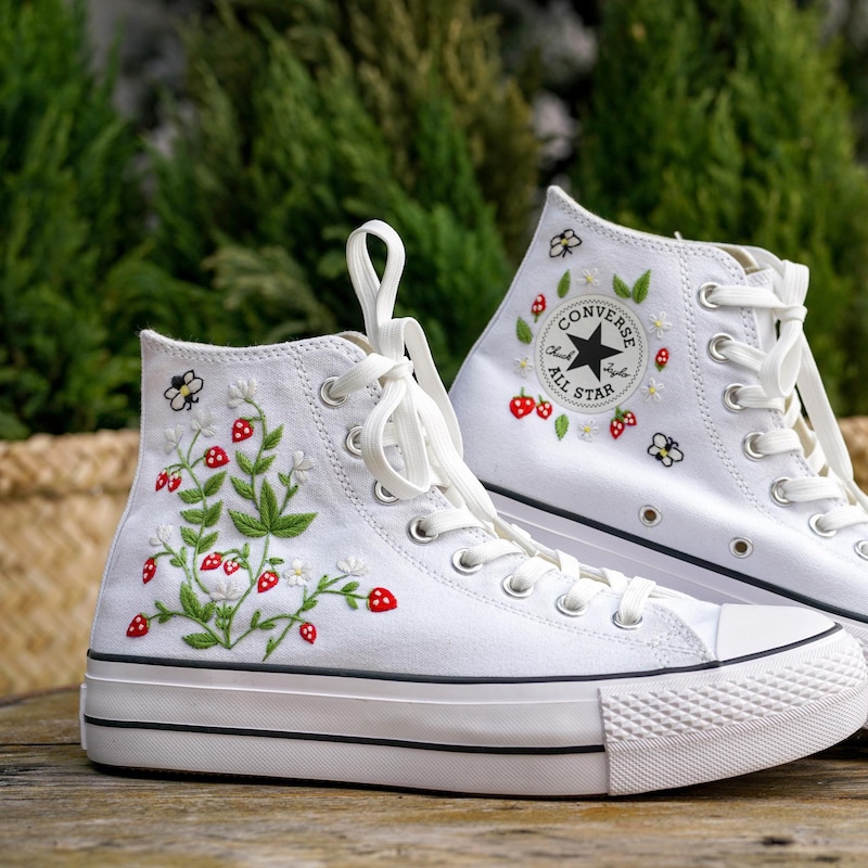 Embroidered Converse - Etsy