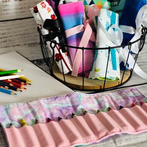 Crayon & Marker Roll Geometric Roll up Art Case - Etsy