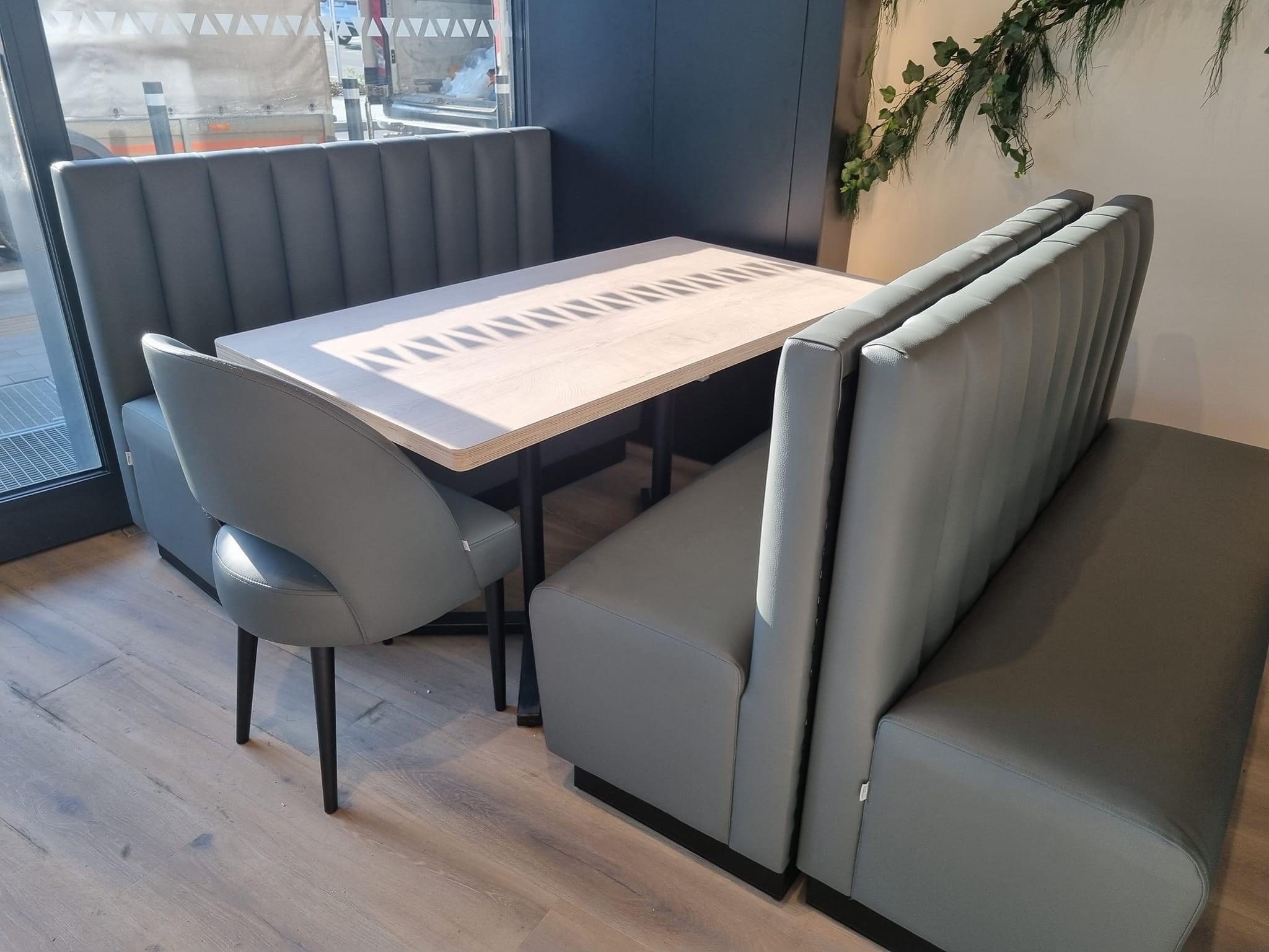 Bespoke Restaurant Furniture/ Booth Bench Seating/ Chesterfield Style ...