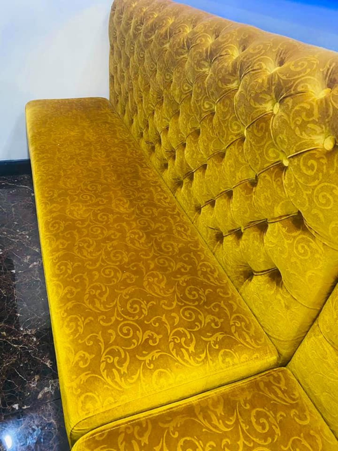 Booth Bench/chesterfield Booth Bench/banquette/fixed Seatings Made to ...