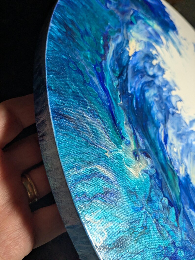 Ocean Wave Acrylic Pour Painting: Round Canvas Art (40cm) - Etsy