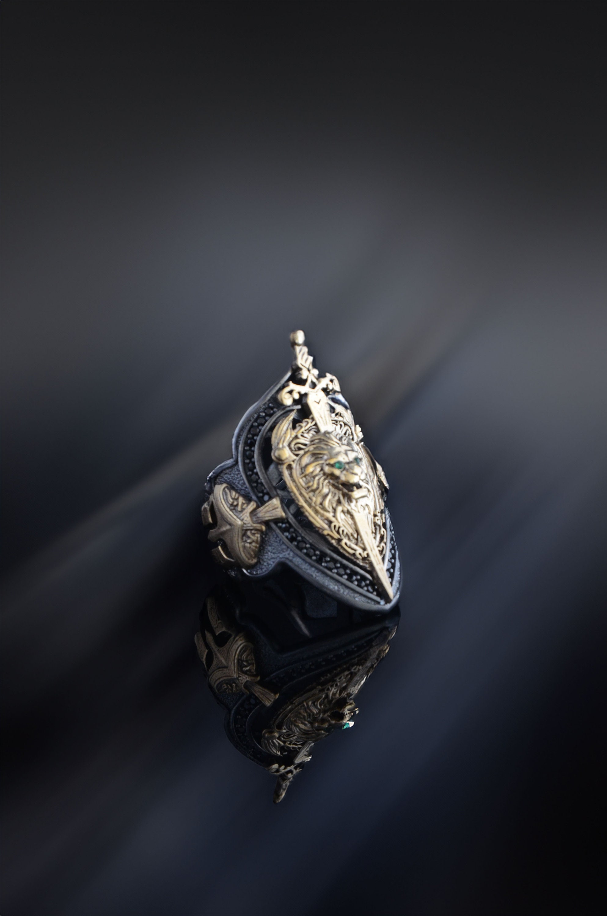 Handmade Warrior Sword Lion Free Size Luxury Ring, Green Eye Leo ...