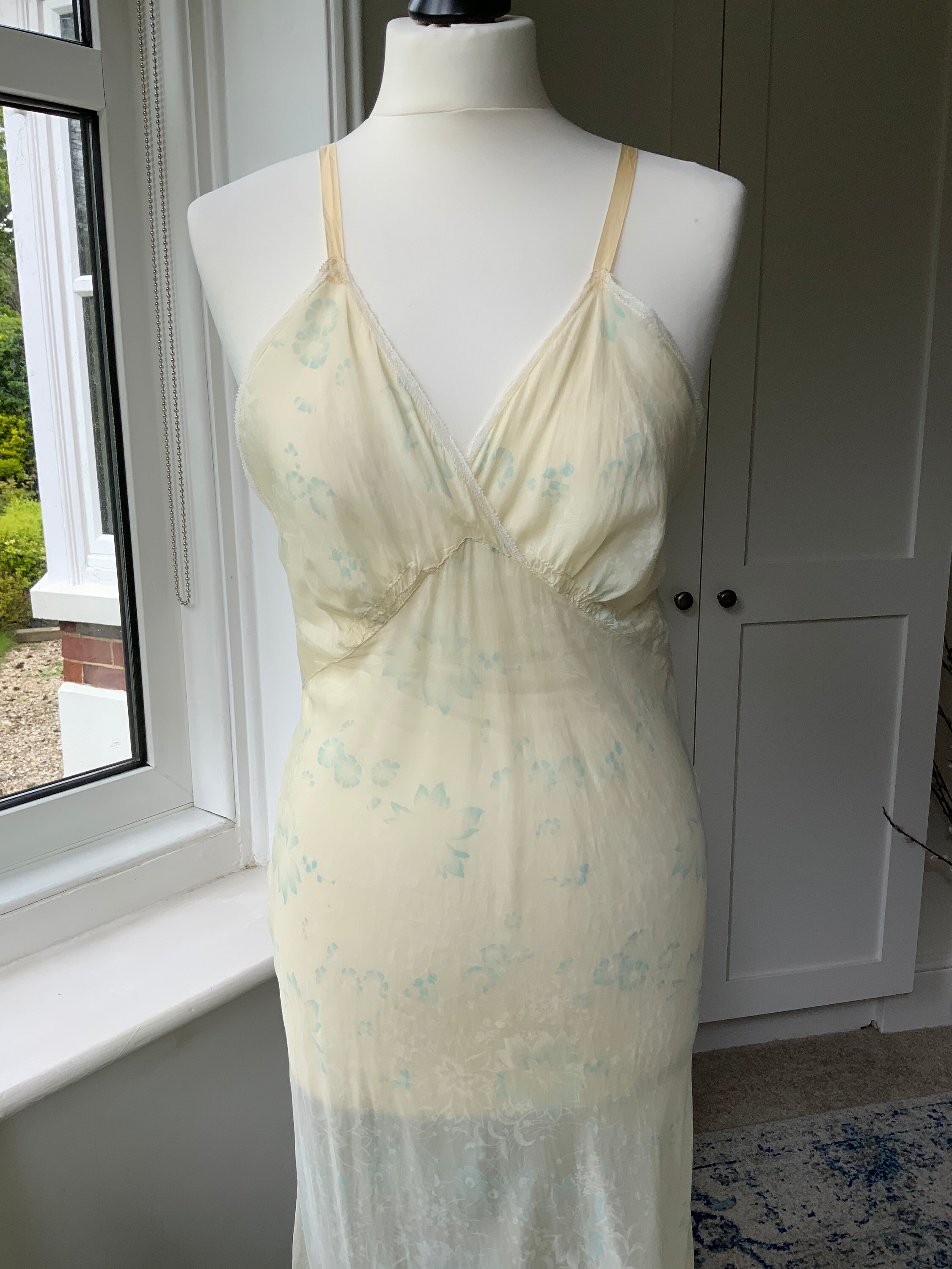 Vintage 1930s Bias Cut Lightweight Soft Rayon Acetate Slip Dress Creamy ...