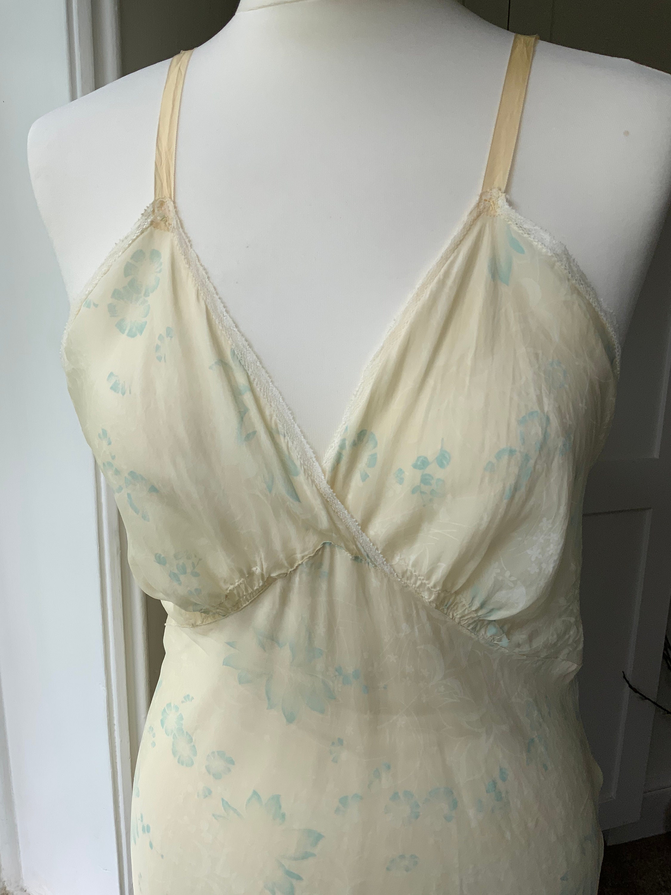 Vintage 1930s Bias Cut Lightweight Soft Rayon Acetate Slip Dress Creamy ...