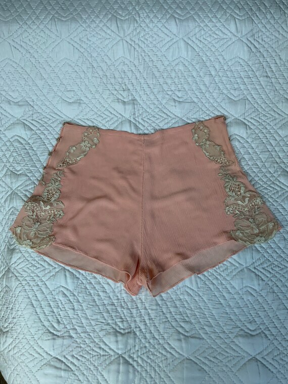 Original Vintage 1920s 1930s Soft Peach Flapper Short… - Gem