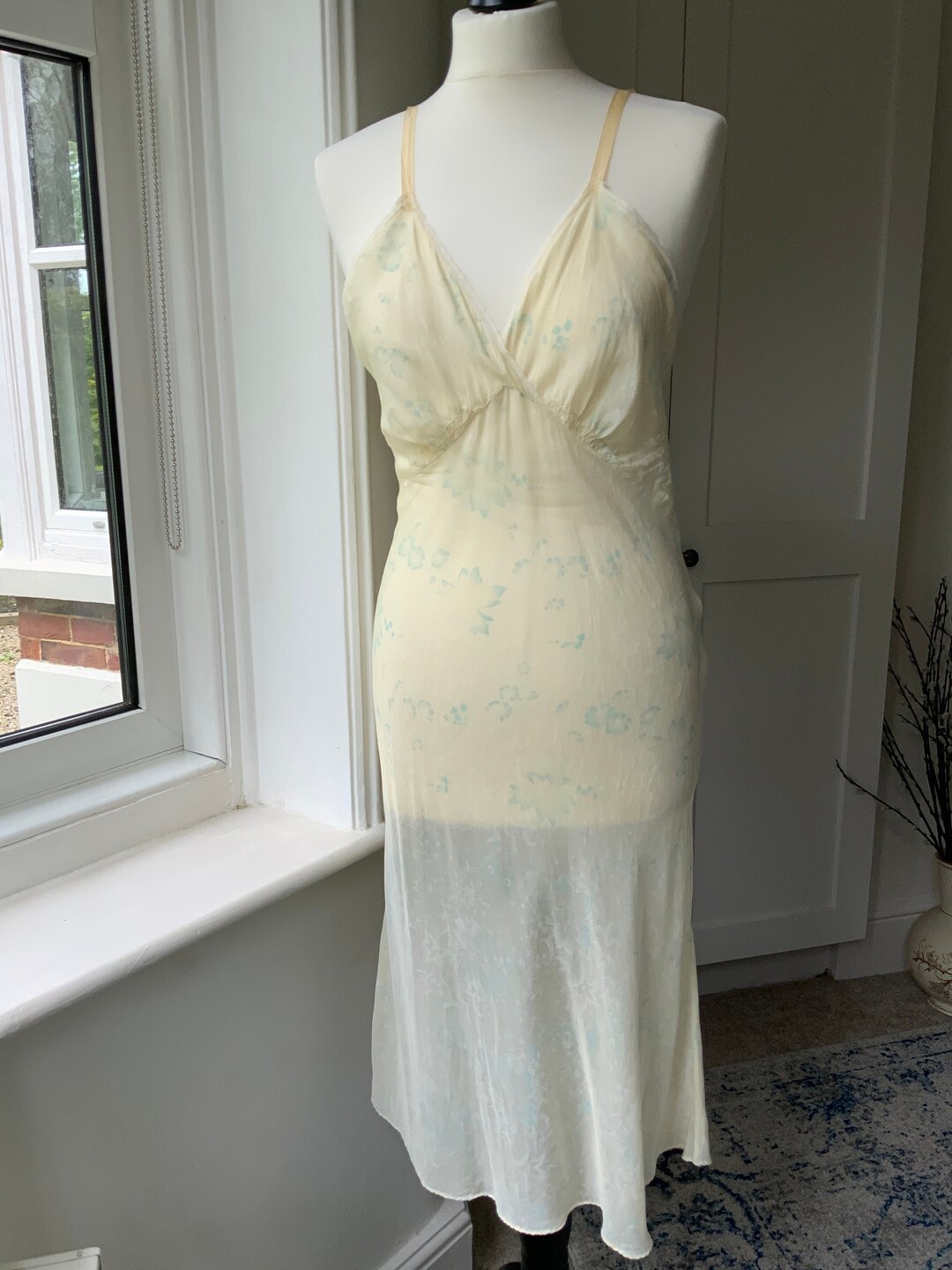 Vintage 1930s Bias Cut Lightweight Soft Rayon Acetate Slip Dress Creamy ...